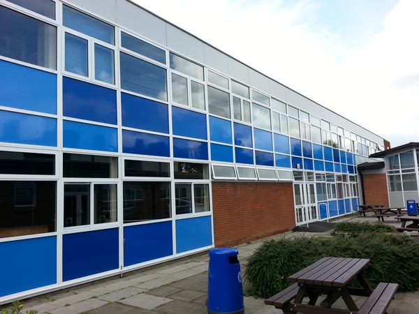 Bournside School | Aluminium System & Sapa 202 Commercial Doors